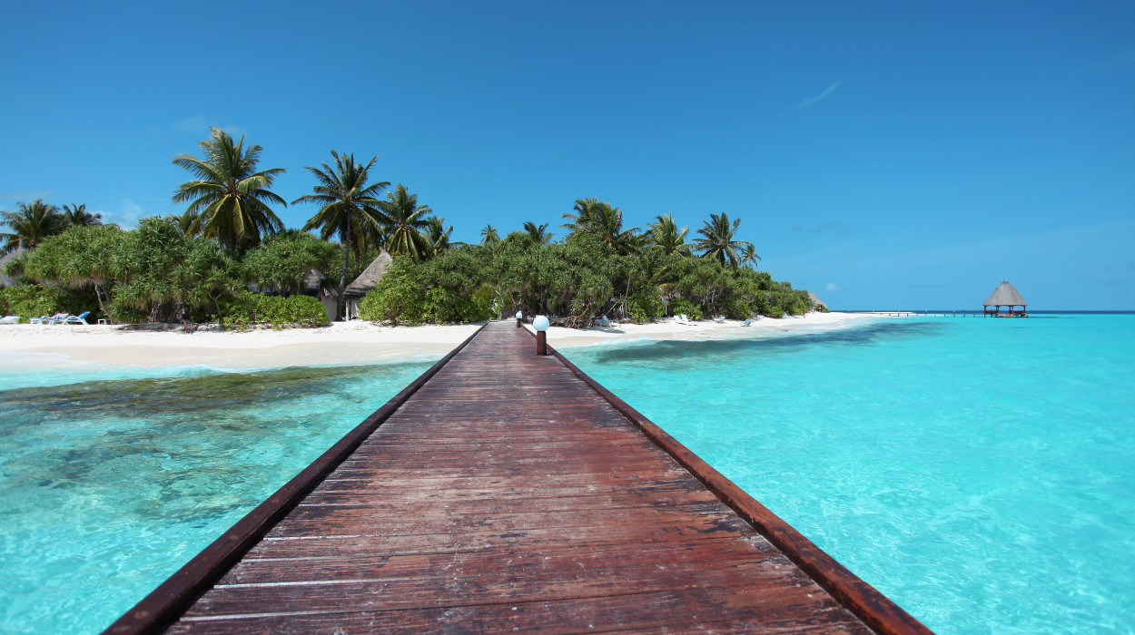 ATOLLO DI ARI - MALDIVE | Agenzia Viaggi Nuove Ali - Milano